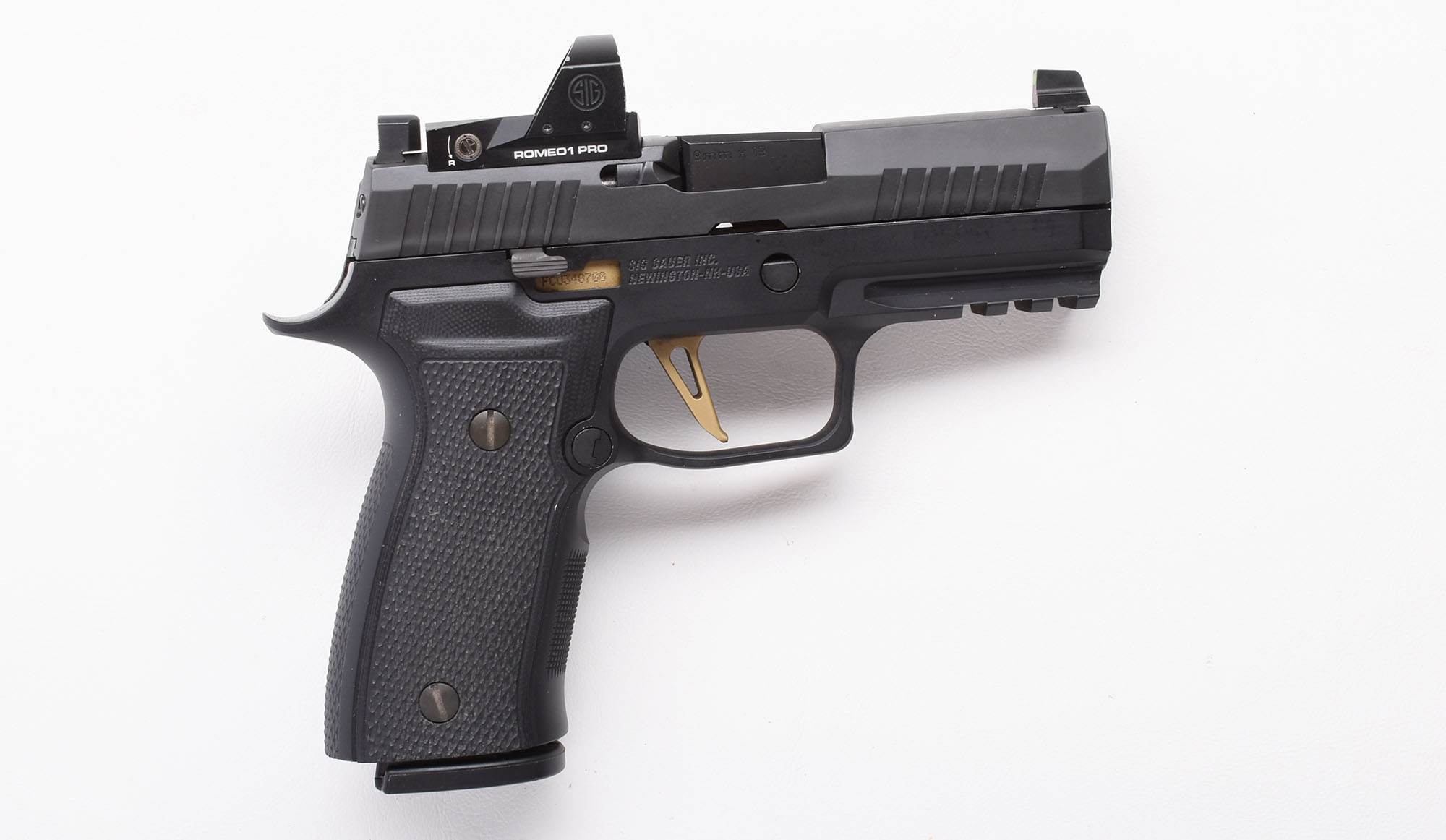 Sig Sauer ~ P320 AXG Carry ~ 9mm Luger | Bass Pro Shops